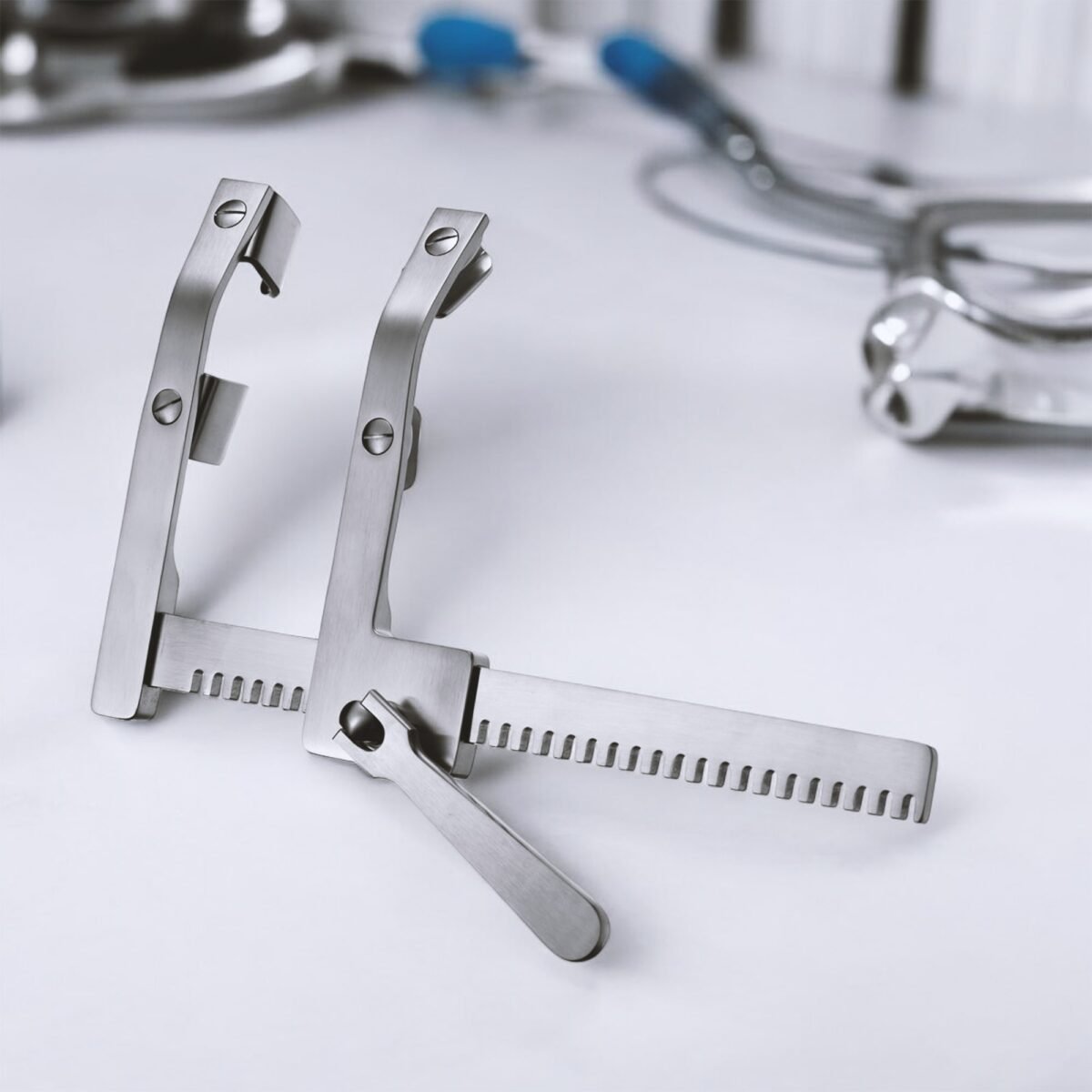 McCulloch Retractor Frame - CureMed International